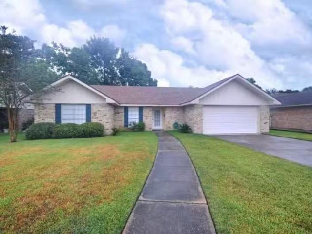 57715301 214 Vanessa Ave