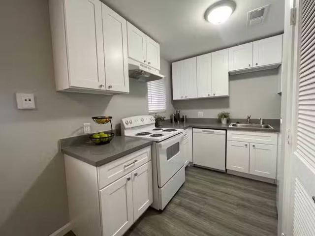 57716817 1249 Stratford Cir #Unit