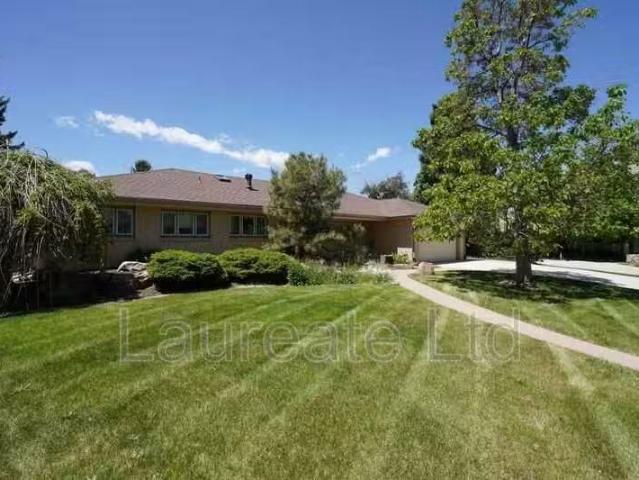 57717599 205 Locust Ln