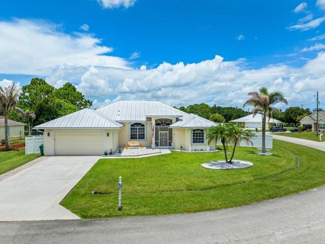 5771 NW Belwood Cir, Port Saint Lucie, FL 34986