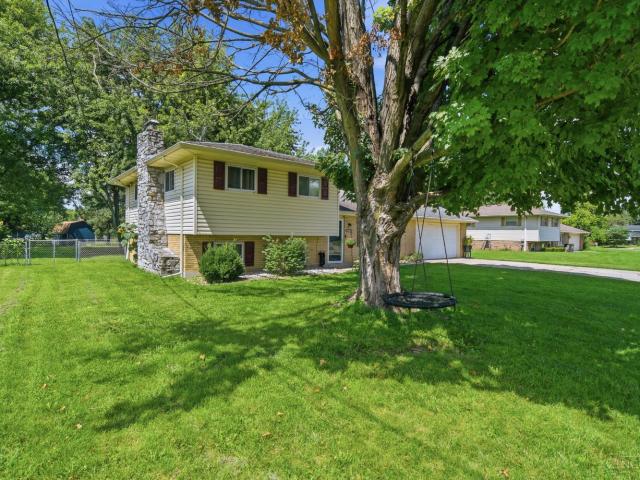 5771 Lake Circle Drive