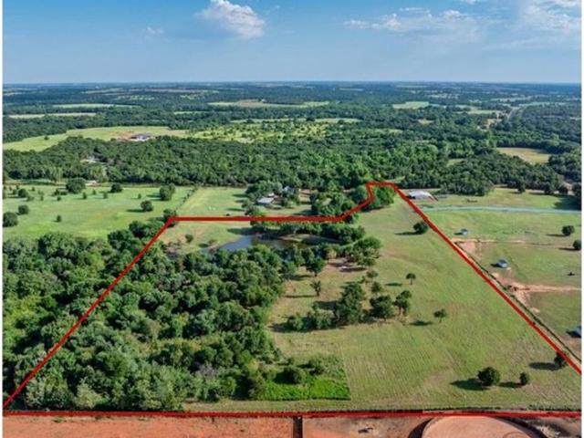 5771 W Forrest Hills Rd, Guthrie, OK 73044