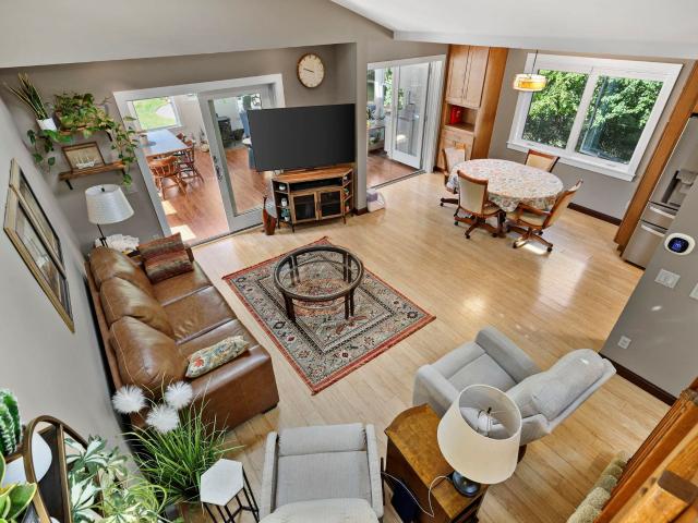 5771 5 Lacy Road
