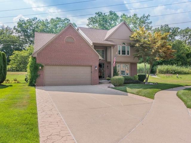 57721 Yorkshire Ct, Washington, MI 48094