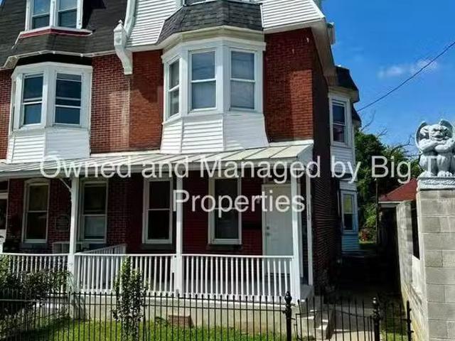 57735218 110 W 30th St
