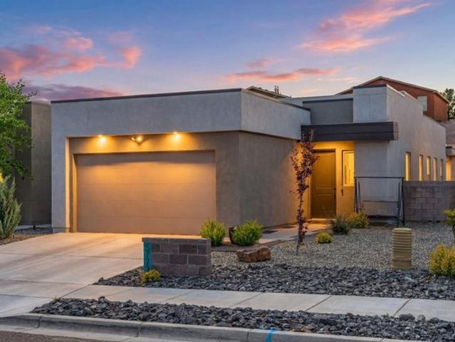 5773 Cosmo Ct NE, Rio Rancho, NM 87144