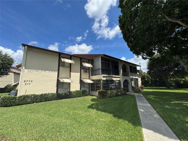 5773 LA Pinata Blvd Unit A1, Greenacres, FL 33463