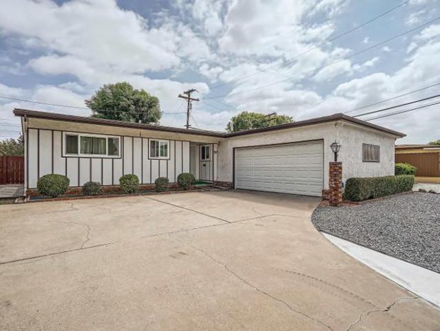577 Cedar St, El Cajon, CA 92021