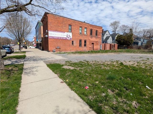 577 Niagara Street