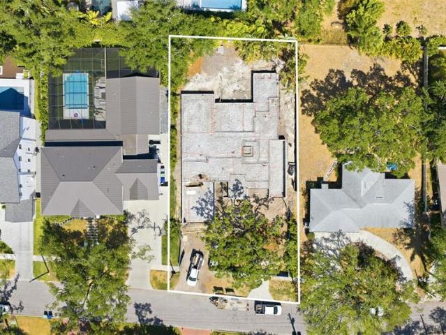 577 Riviera Dr, Tampa, FL 33606 | MLS #TB8440
