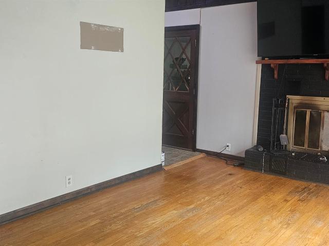 577 W Degonia Road