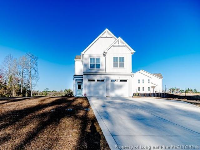 577 Union St, Raeford, NC 28376