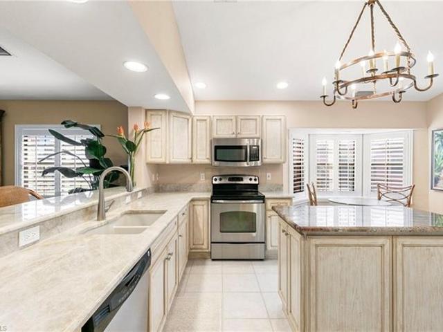 5785 Grande Reserve Way Apt 904, Naples, FL 34110
