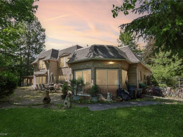 5785 Lamplighter Drive