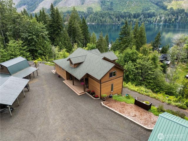 5786 N Lake Cushman Road