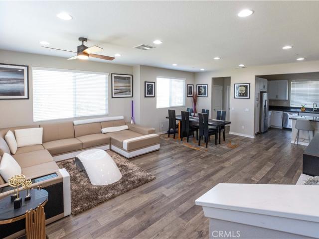 5786 Acacia Lane