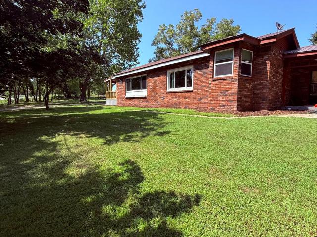 5787 Highway 63