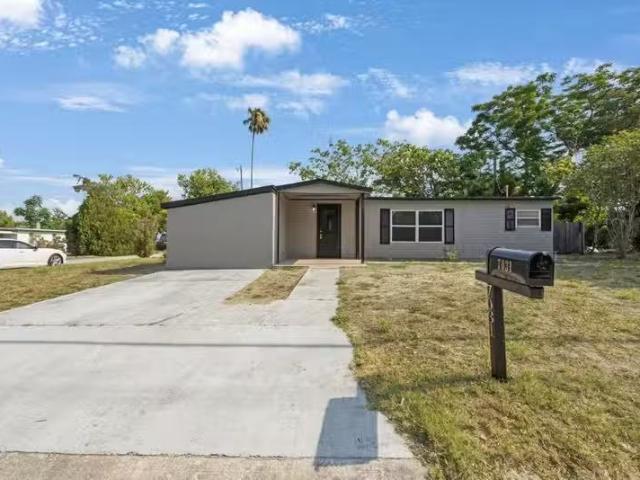 57888955 7031 Terrace Dr
