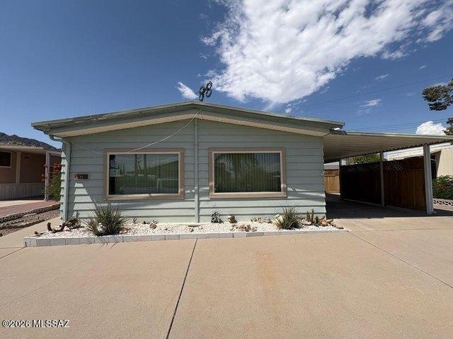 5788 W Rocking Cir St, Tucson, AZ 85713
