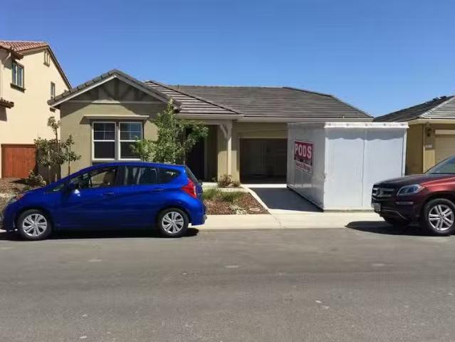 57894889 8657 Ventasso Way