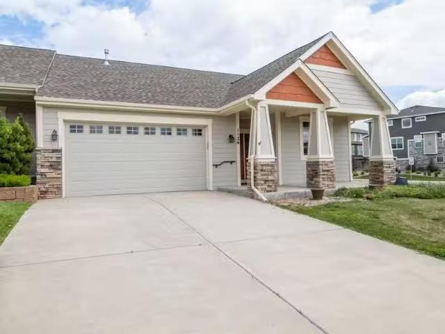 57894914 1126 White Water Ct