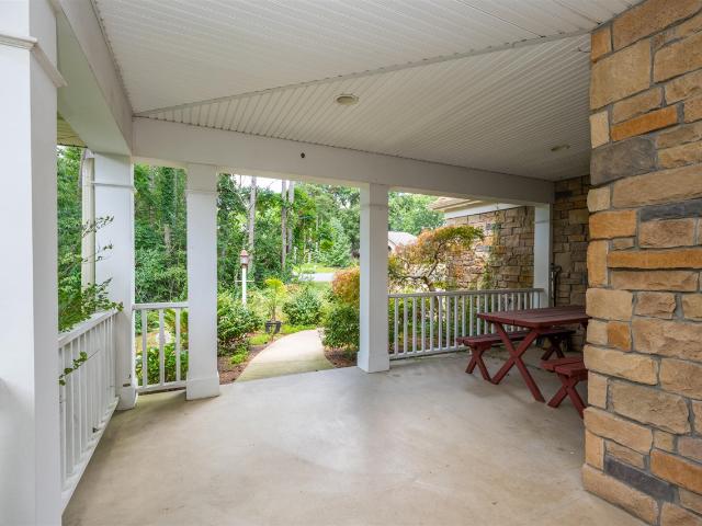 5789 Rolling Pines Court