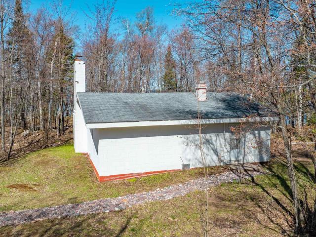 57801 Lakeshore Drive