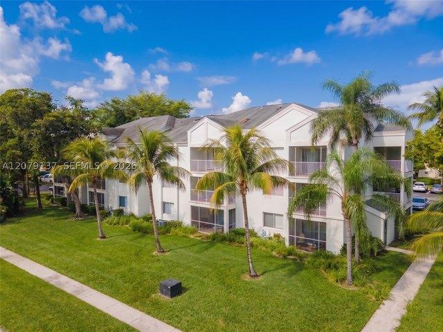 5780 Rock Island Rd Apt 366, Tamarac, FL 33319