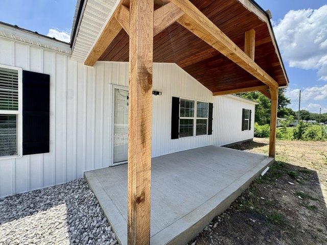 5783 Slate Lick Rd, London, KY 40741