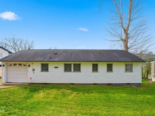 578 Bays View Ct, Kingsport, TN 37660