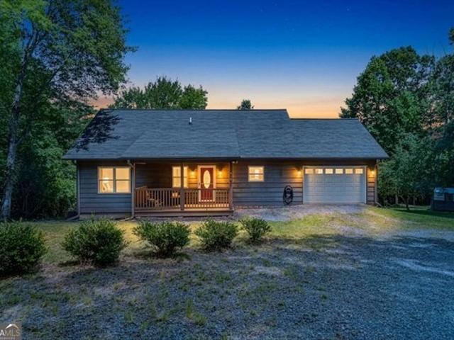 578 Dockery Creek Rd, Young Harris, GA 30582