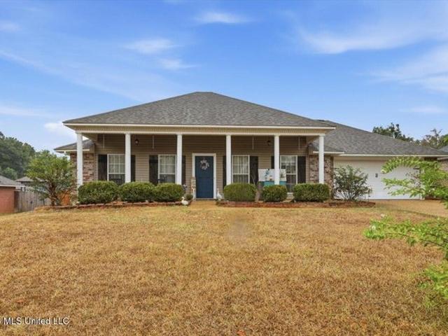 578 Eaglewood Dr, Florence, MS 39073