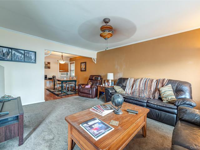 578 Northern Parkway