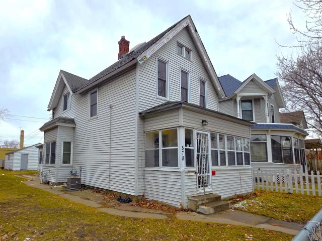 578 Sherburne Ave, St. Paul, MN 55103 | MLS #7036 | Compass