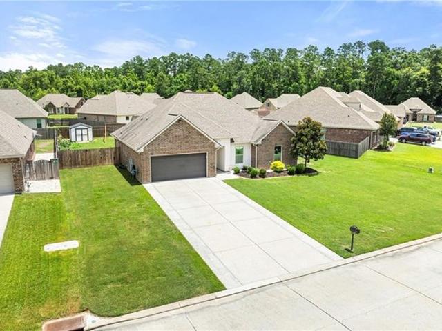578 Ponderosa Dr, Ponchatoula, LA 70454