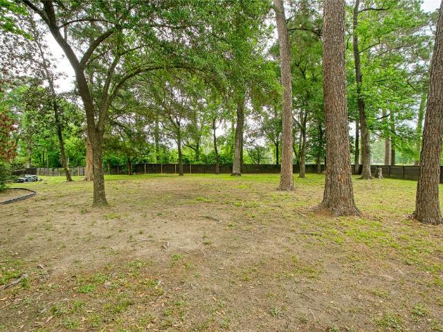 578 Roanoke Dr, Conroe, TX 77302 | MLS #23585 | Compass