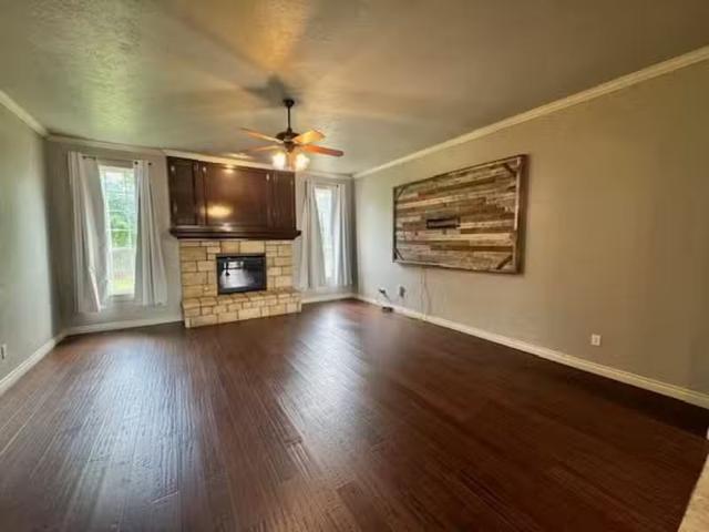 57944190 1124 Brayhill Rd