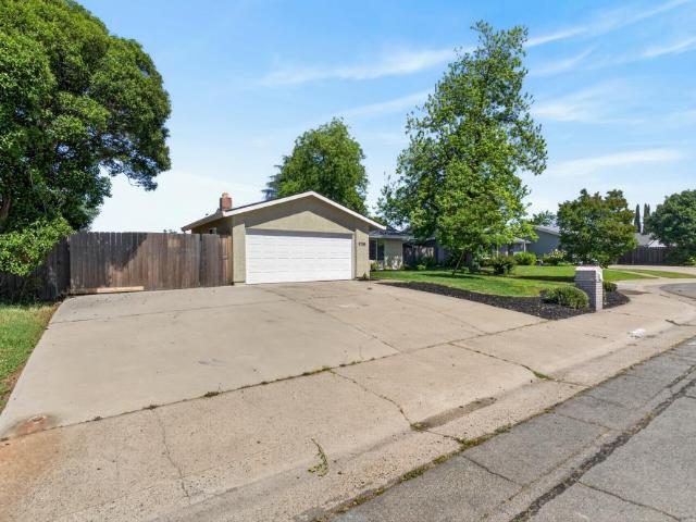 5795 Lerner Way, Sacramento, CA 95823 | MLS #226046 | Compass