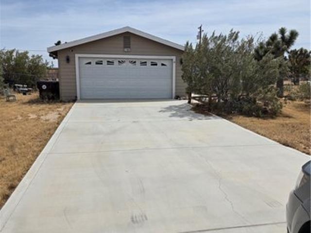 57963 Campanula St, Yucca Valley, CA 92284