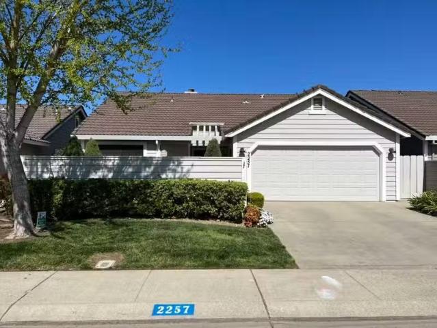 57960489 2257 Chelmsford Dr