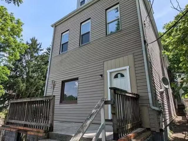 57976946 1325 Geyer Ave