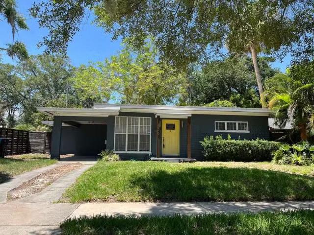 57900454 125 E Miller St