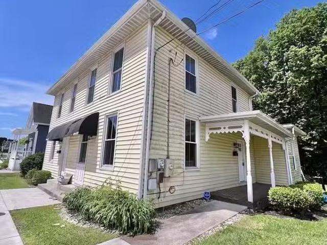 57905878 29 N Sycamore St