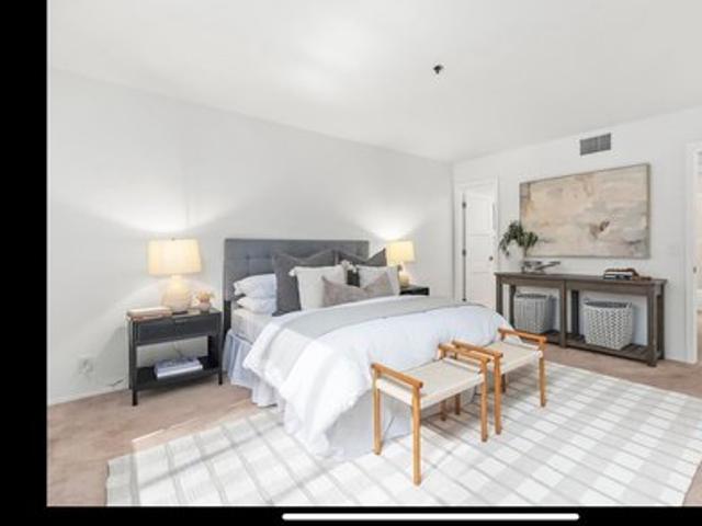 5790 Friars Rd Unit F5, San Diego, CA 92110