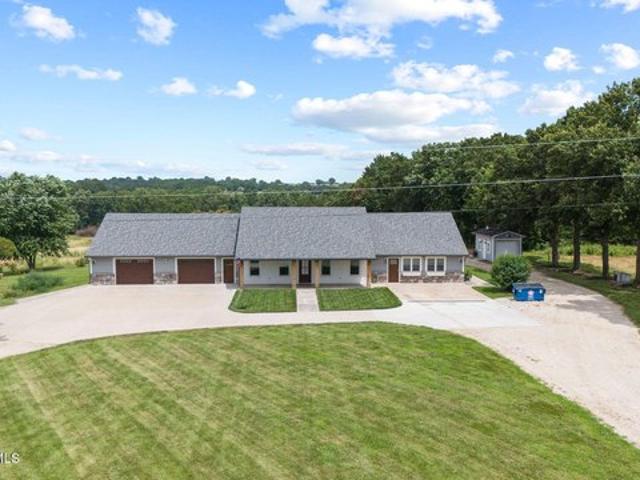 57922 Corticelli Rd, Russellville, MO 65074