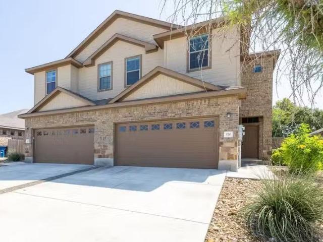 57926273 566 Creekside Cir
