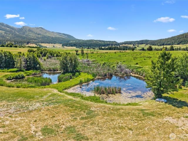 5793 Fruitland Valley Road