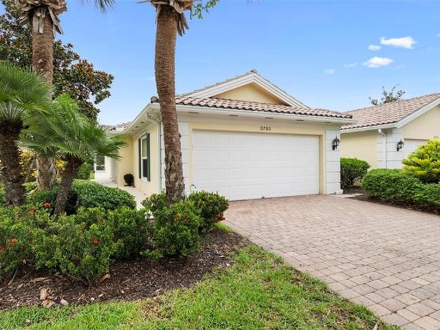 5793 Ithaca Way, Sarasota, FL 34238