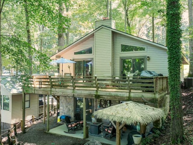 579 Dogwood Lane