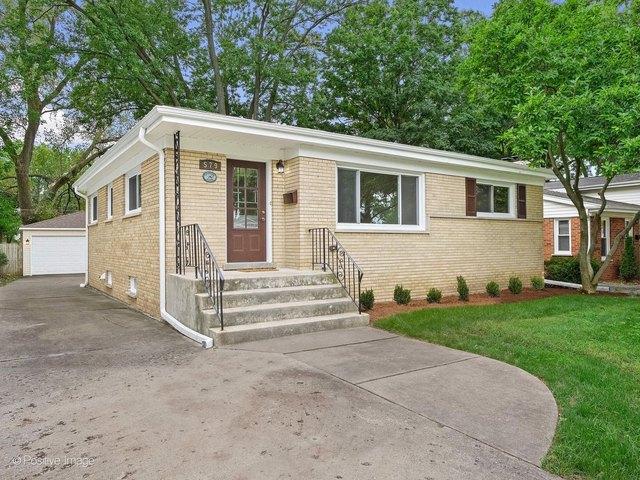 579 Dawes Ave, Glen Ellyn, IL 60137